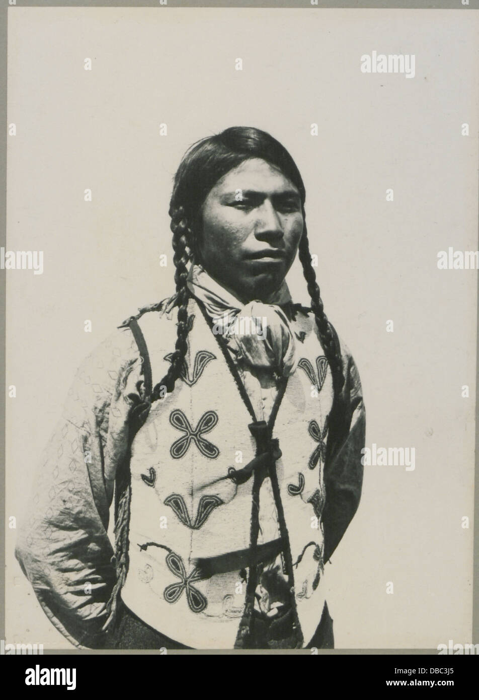 Cree indian hi-res stock photography and images - Alamy