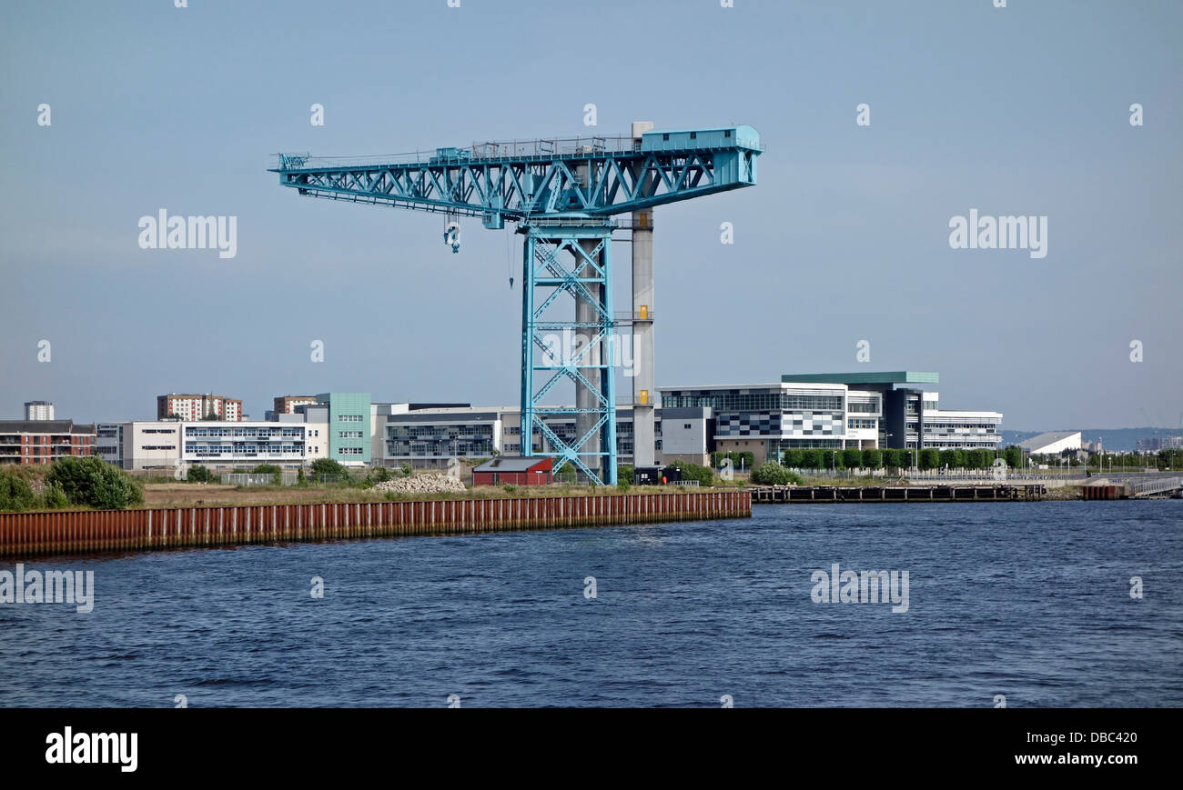 Clydebank College In Clydebank West High Resolution Stock Photography ...