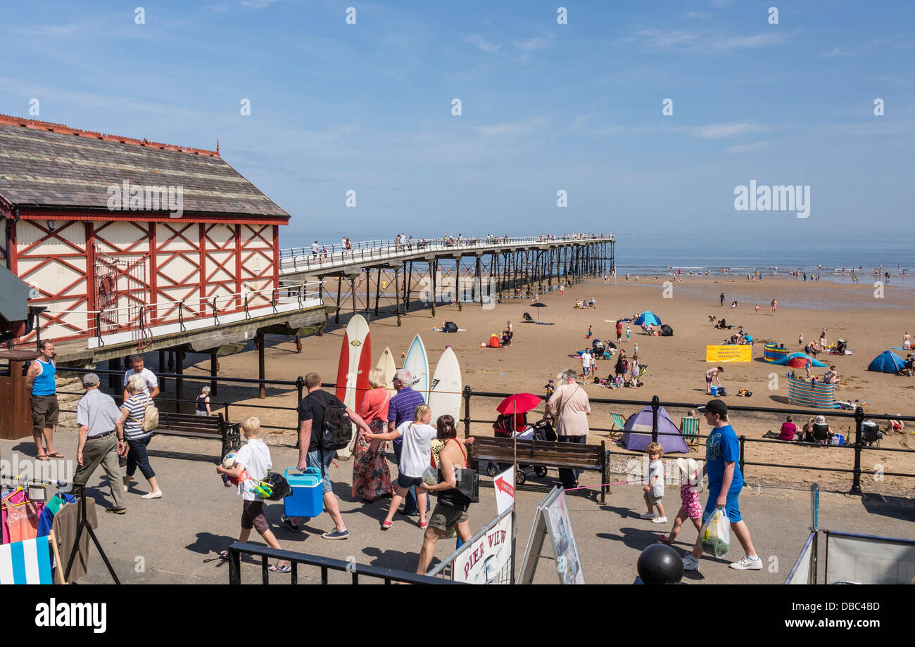 Saltburn-by-the-Sea UK Lower Promenade Beach and Pier Stock Photo - Alamy
