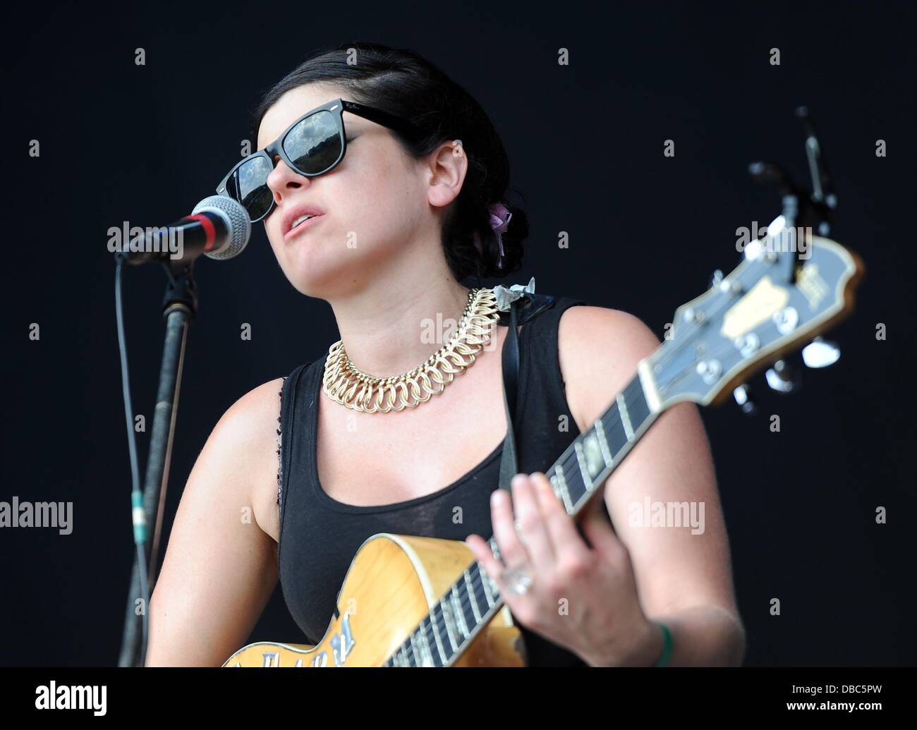 Gemma ray singer hi-res stock photography and images - Alamy