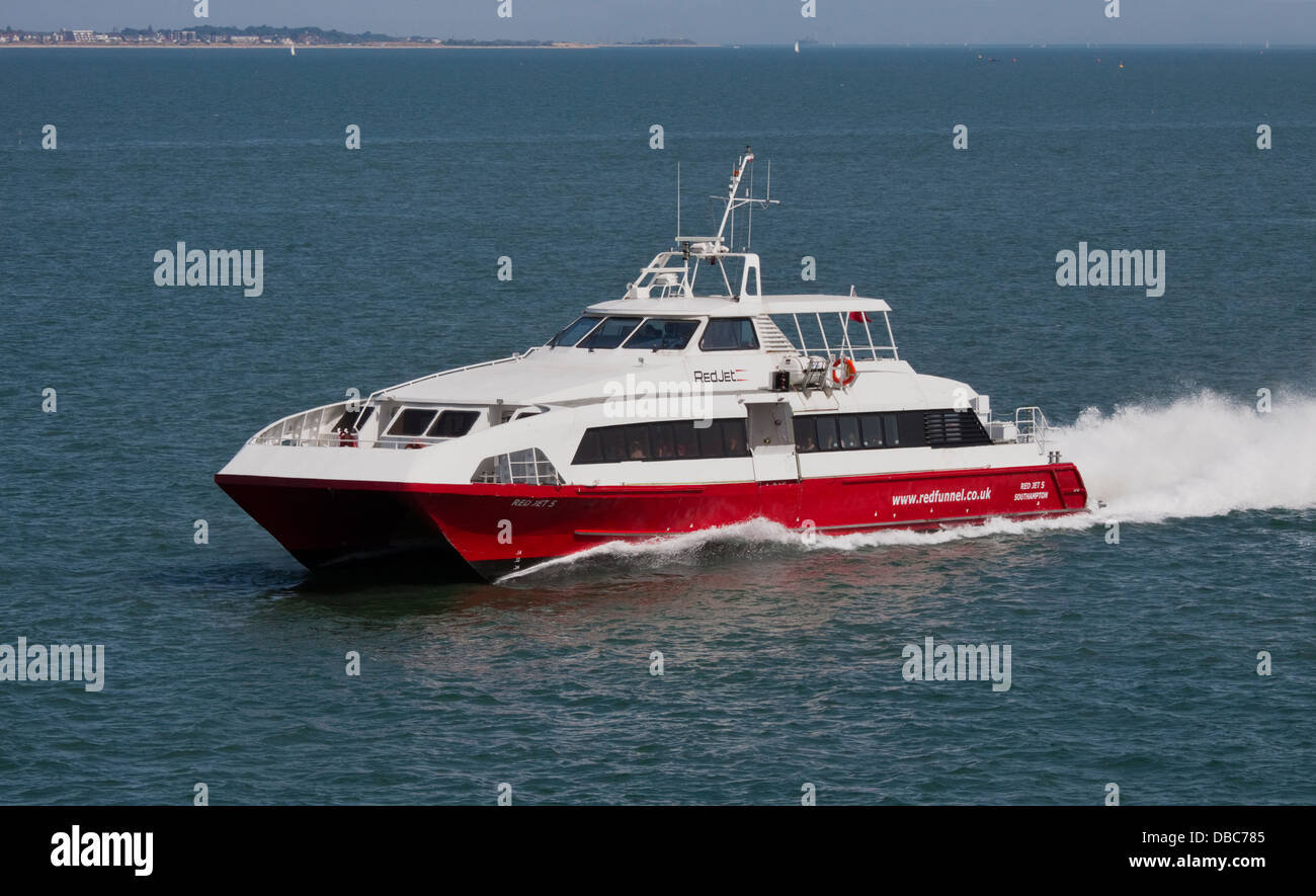 Red funnel jet hi-res stock photography and images - Alamy