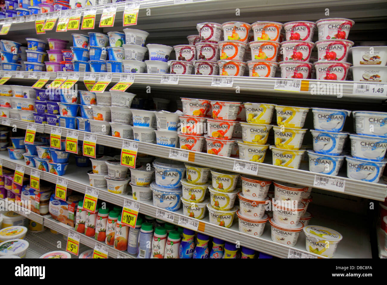 Yoghurt packaging hi-res stock photography and images - Alamy