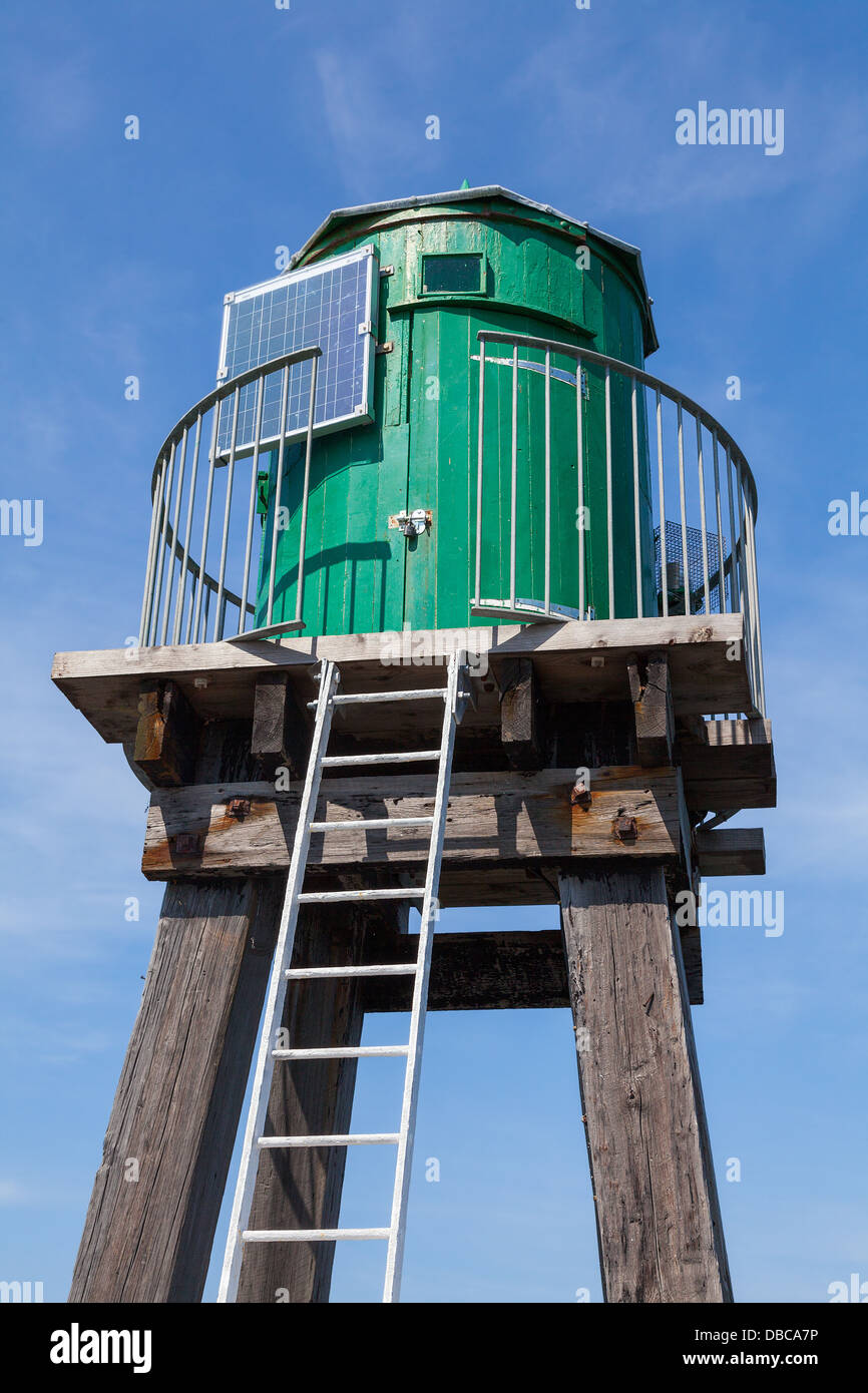 Green harbour light at entrance to Whitby harbour Yorkshiire Stock ...