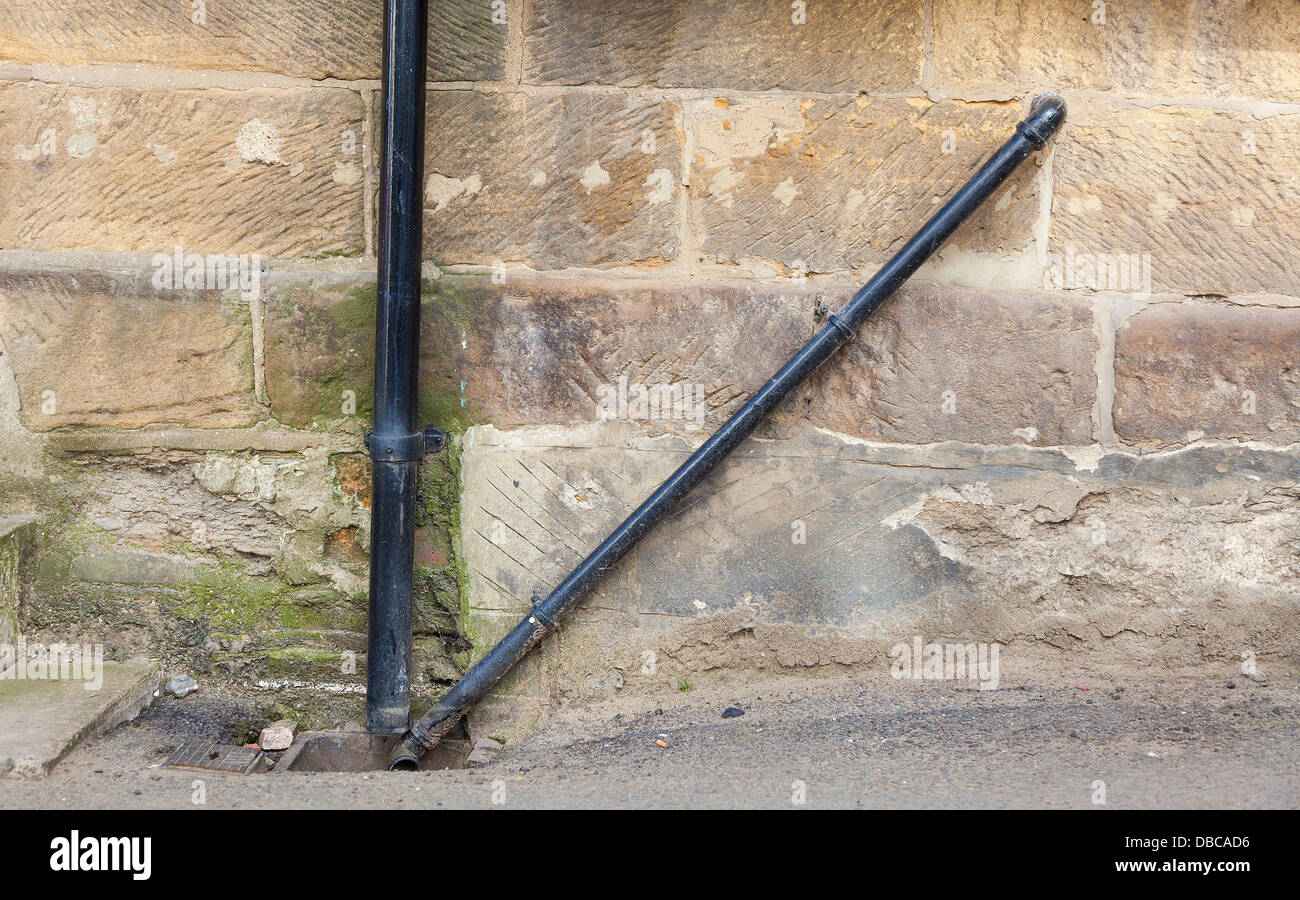 Black drainpipe hi-res stock photography and images - Alamy