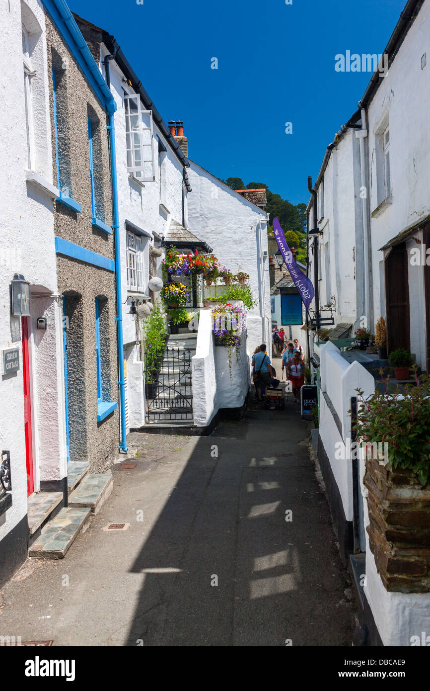 Street scene polperro cornwall hi-res stock photography and images - Alamy