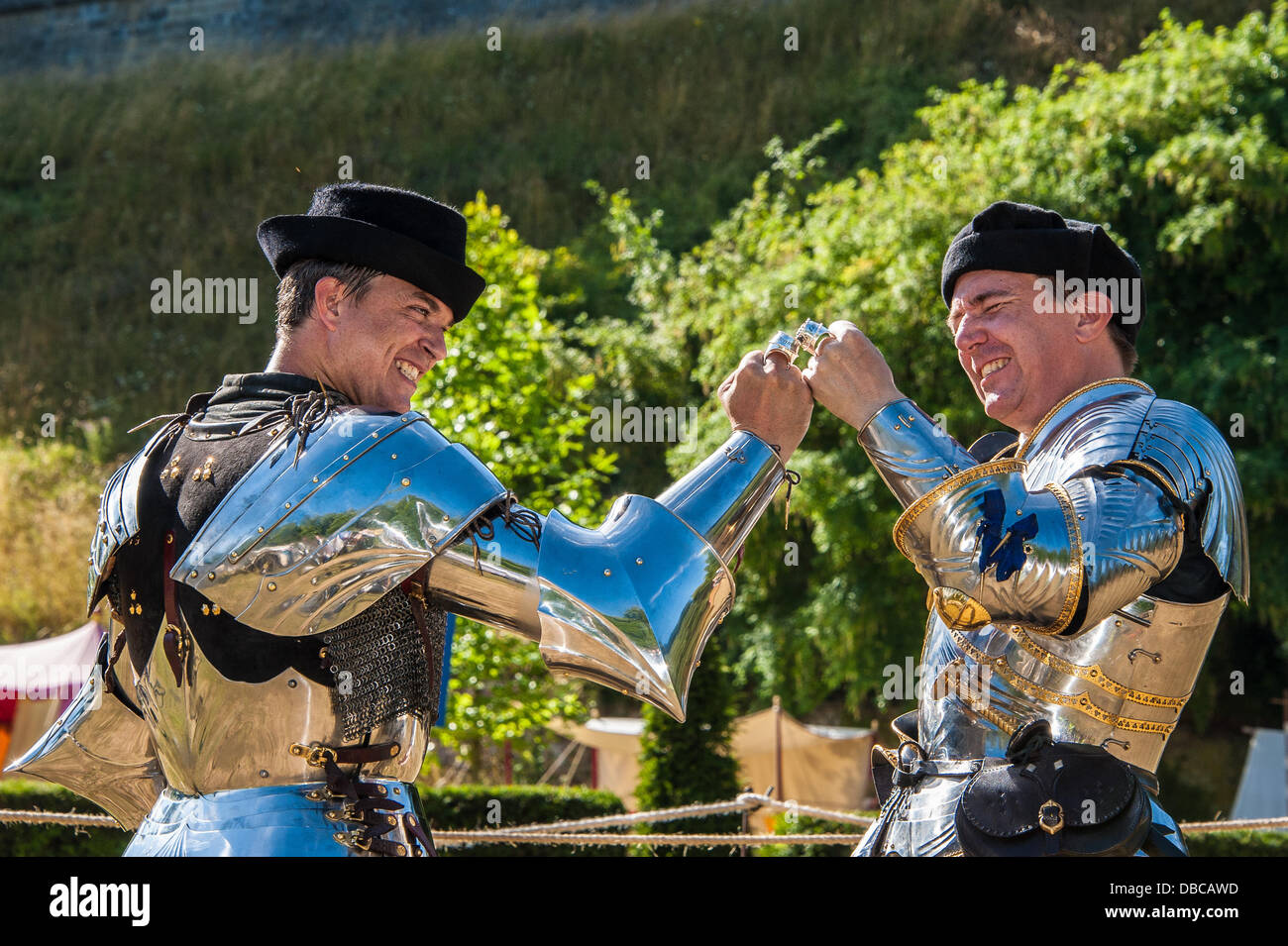 Stacey Evans and Mark Caple celebrate England's win at the ...