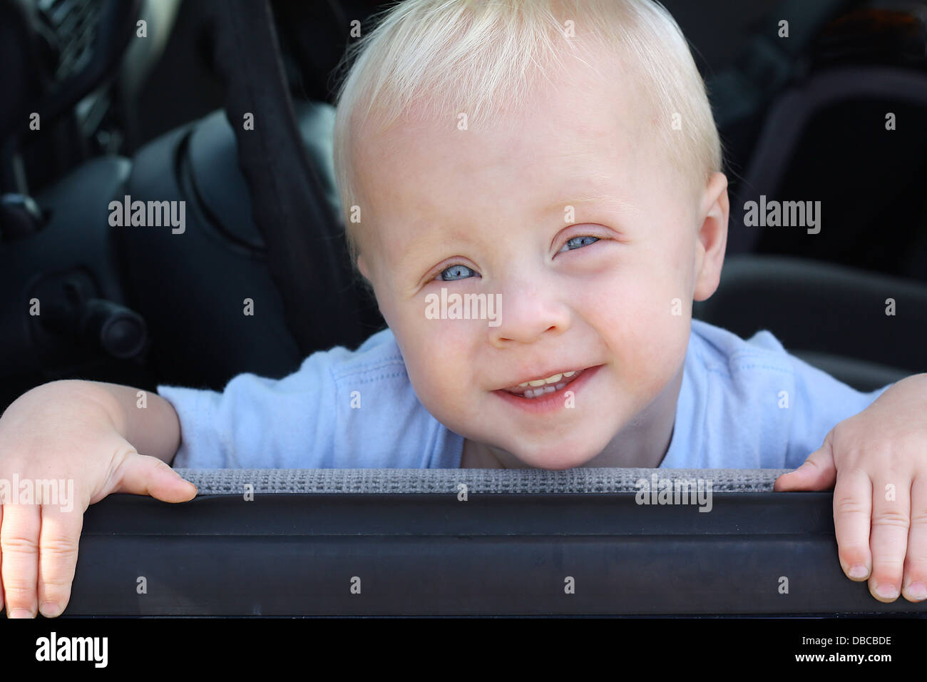 Sticking head out window hi-res stock photography and images - Alamy