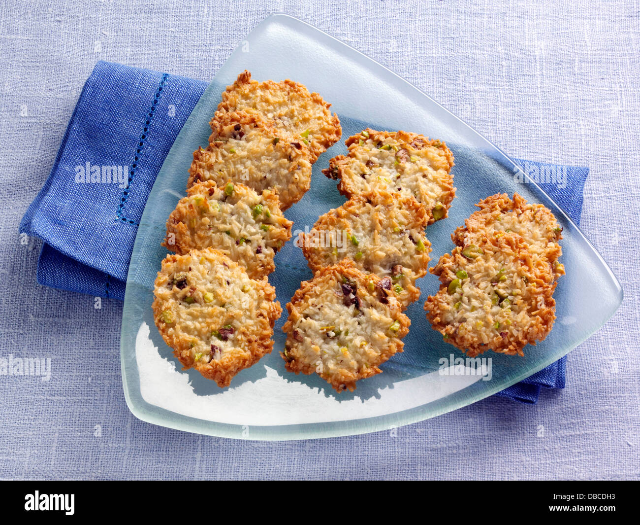 Tuile biscuits hi-res stock photography and images - Alamy