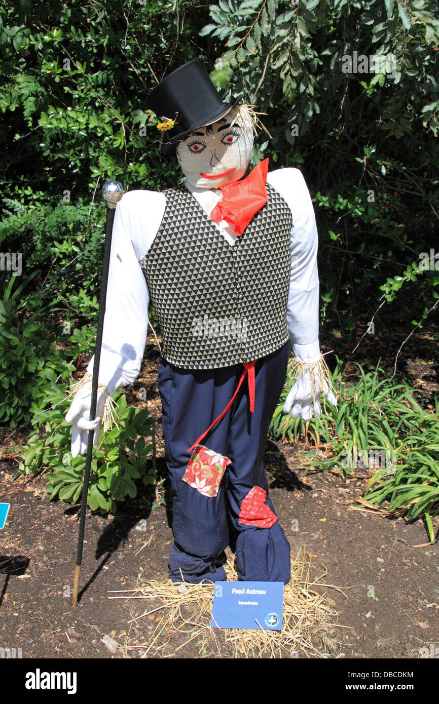 Scarecrow Trail with 'Strictly Come Dancing' themed scarecrows designed ...