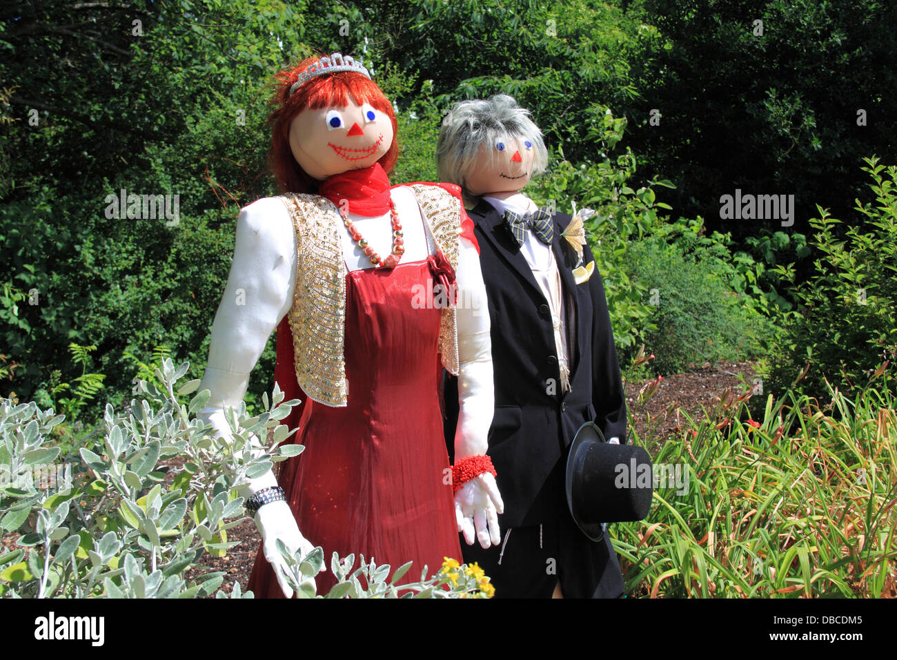 Scarecrow Trail with 'Strictly Come Dancing' themed scarecrows designed ...