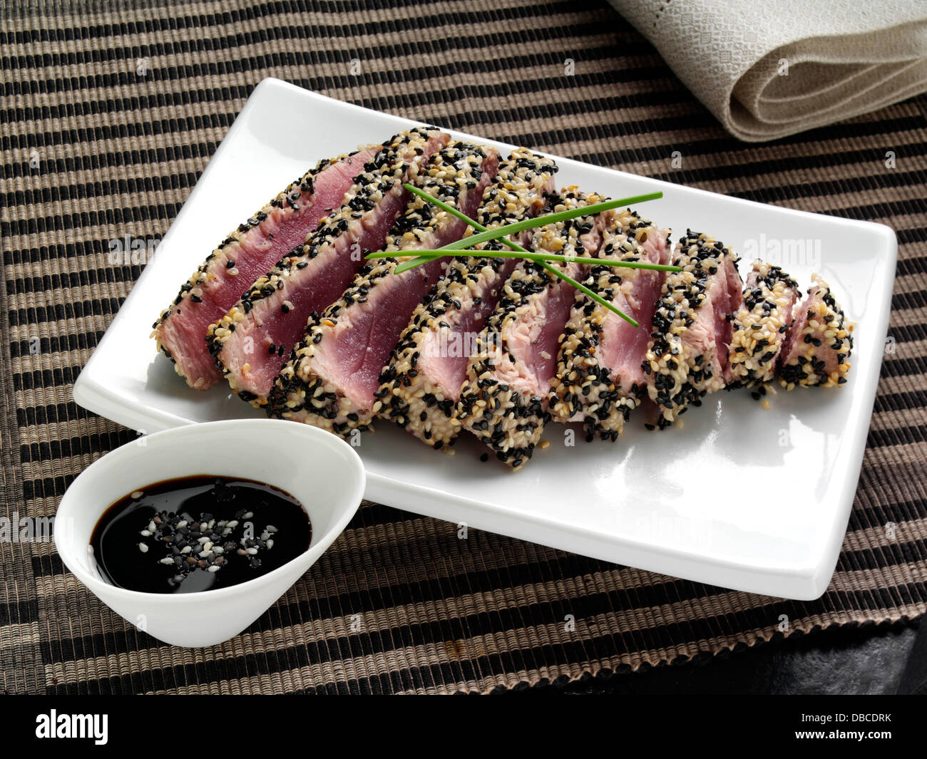 Seared tuna hi-res stock photography and images - Alamy