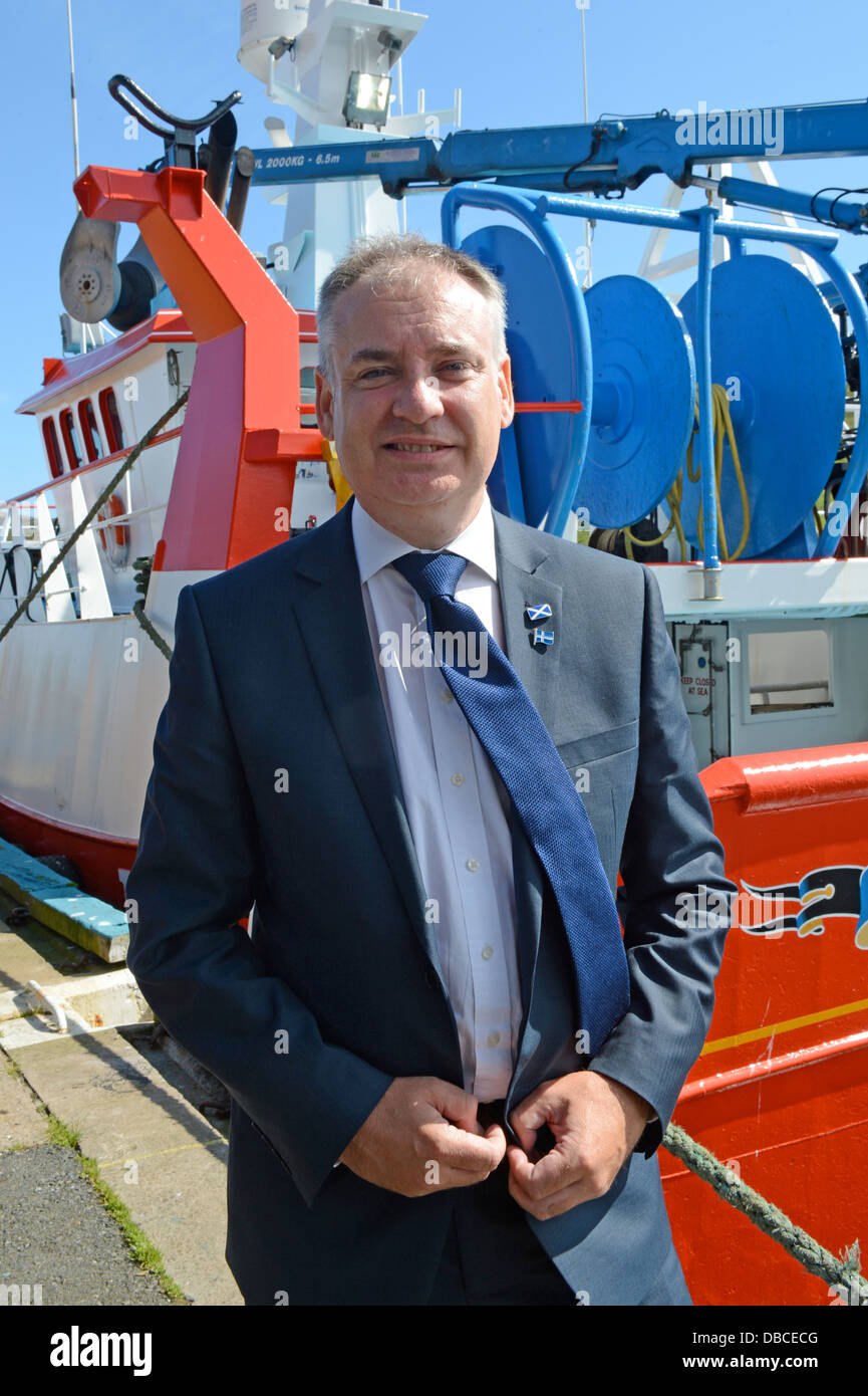 Richard Lochhead and the Scottish Cabinet visit to Shetland Scotland ...