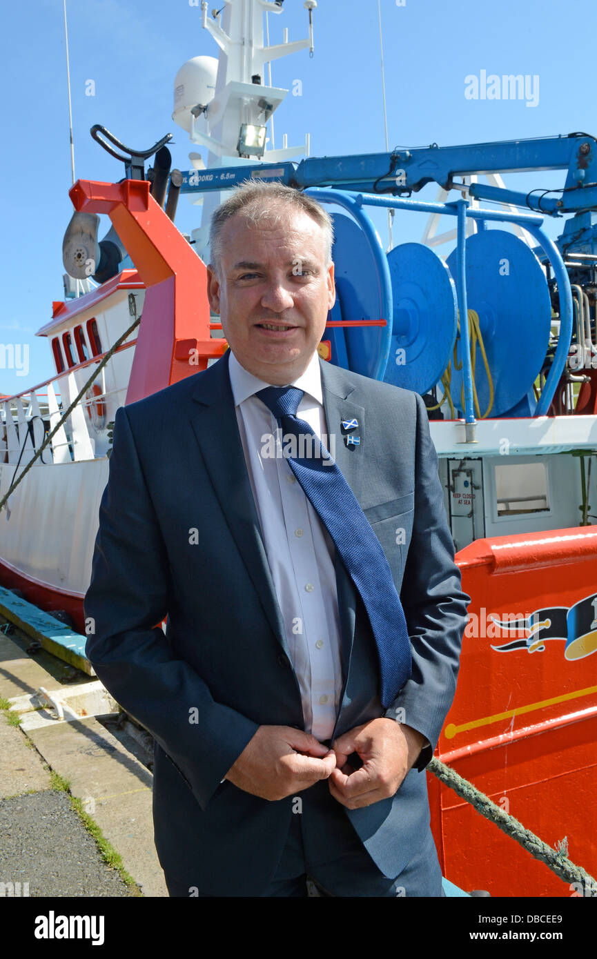 Richard Lochhead and the Scottish Cabinet visit to Shetland Scotland ...