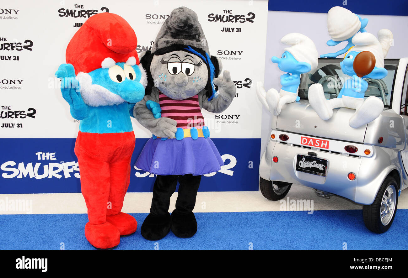 Los Angeles, California, USA. 28th July, 2013. Smurf's attending the ...