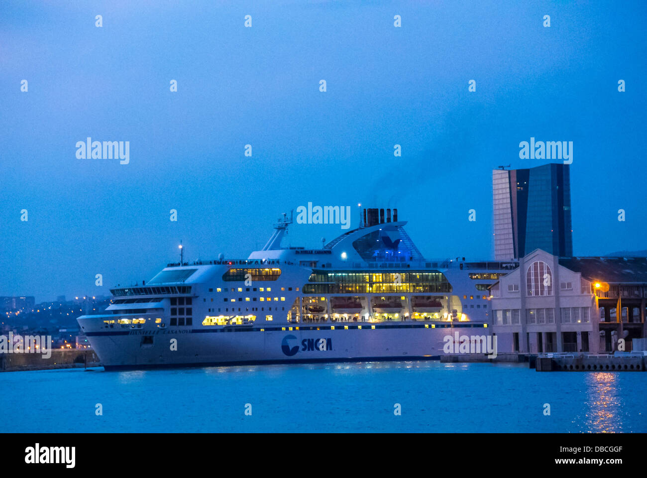 Bassin De La Grande Joliette High Resolution Stock Photography and ...