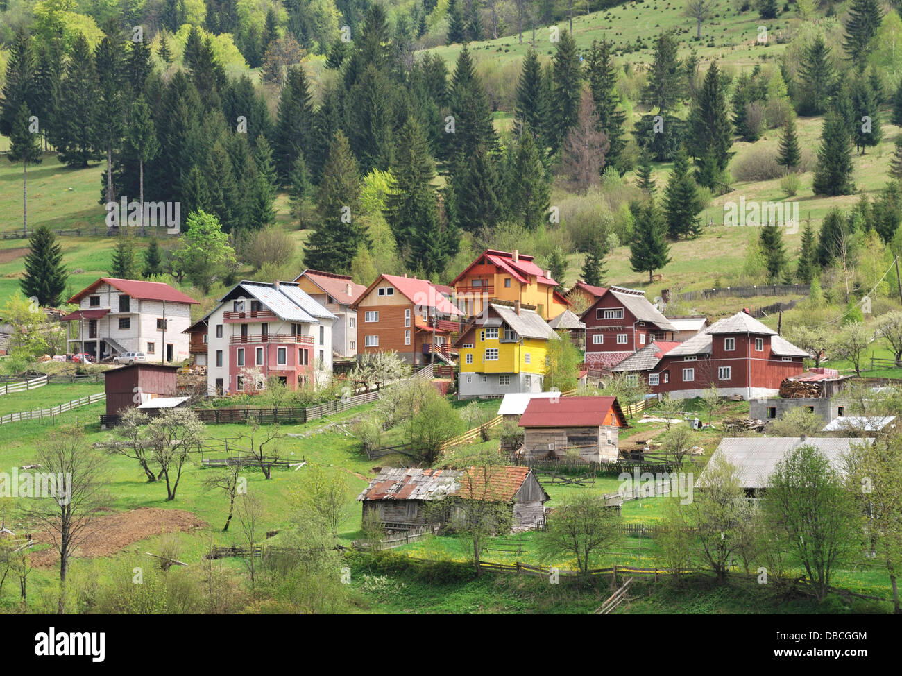 Village view romania maramures hi-res stock photography and images - Alamy