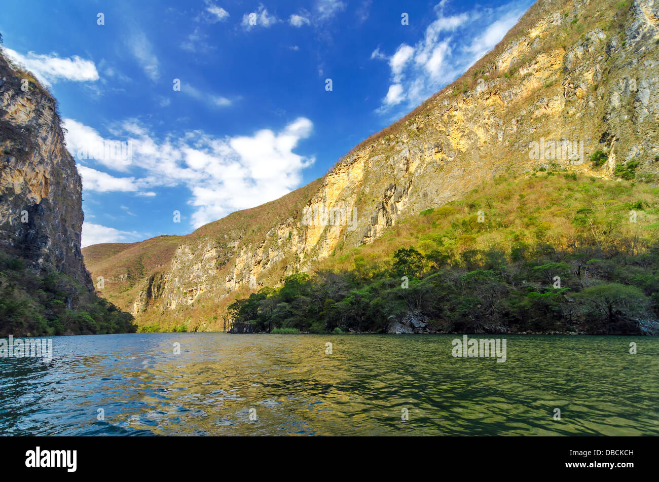 Mexico chiapas river landscape hi-res stock photography and images - Alamy