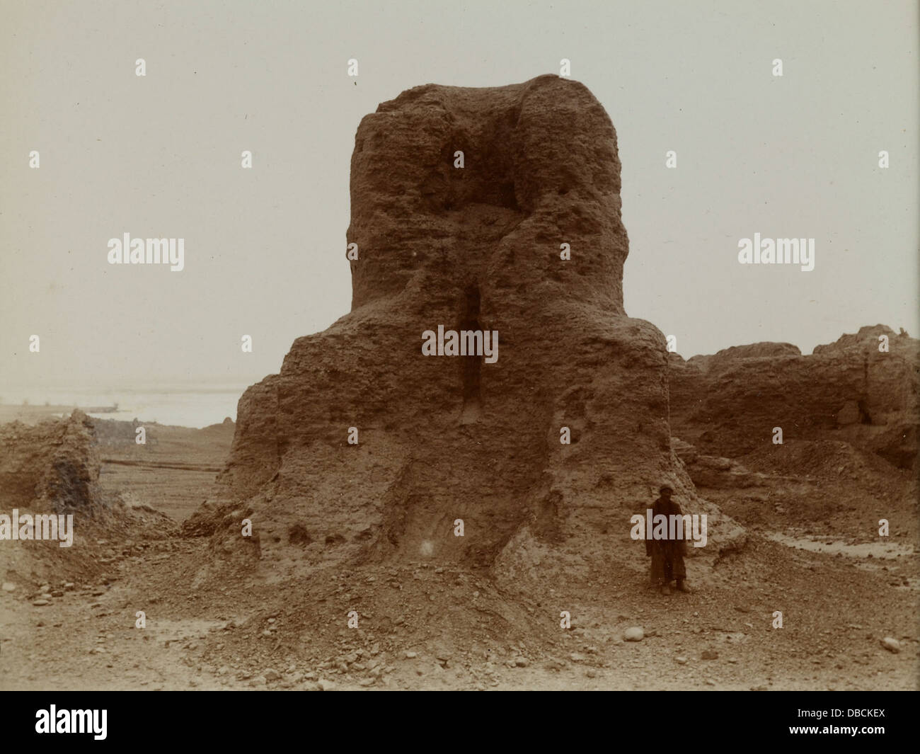 This image is labeled Subashi BLP384 PHOTO392 26 554. It captures an ...