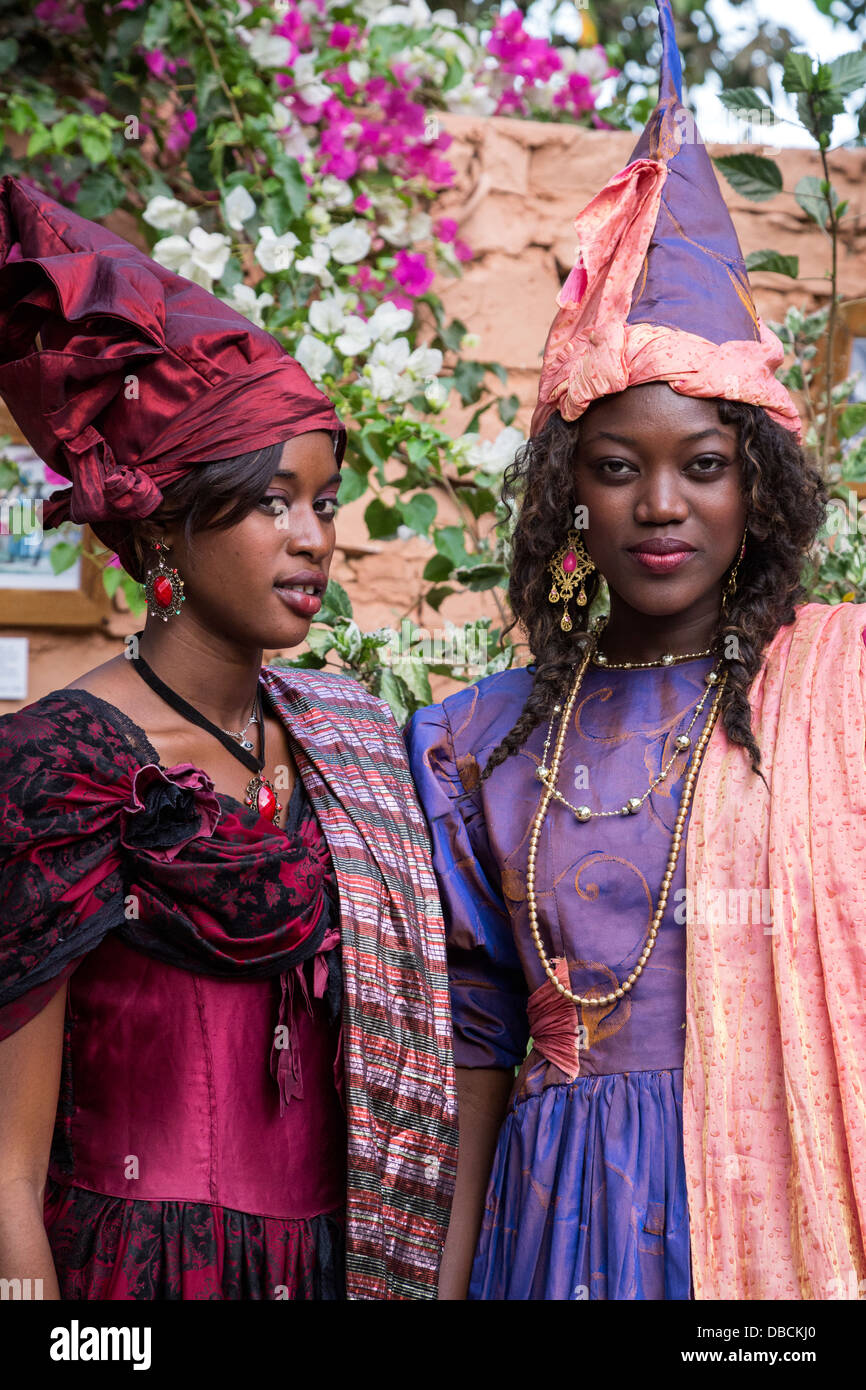 Goree Residents Dressed as Signares, Senegalese wives of 18th-19th ...