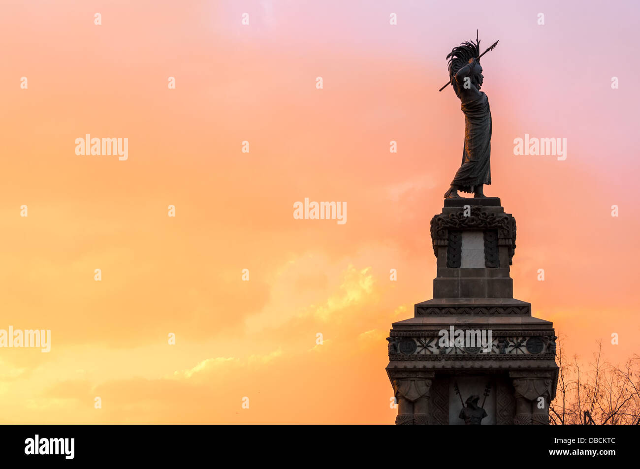 Statue mexico city hi-res stock photography and images - Alamy