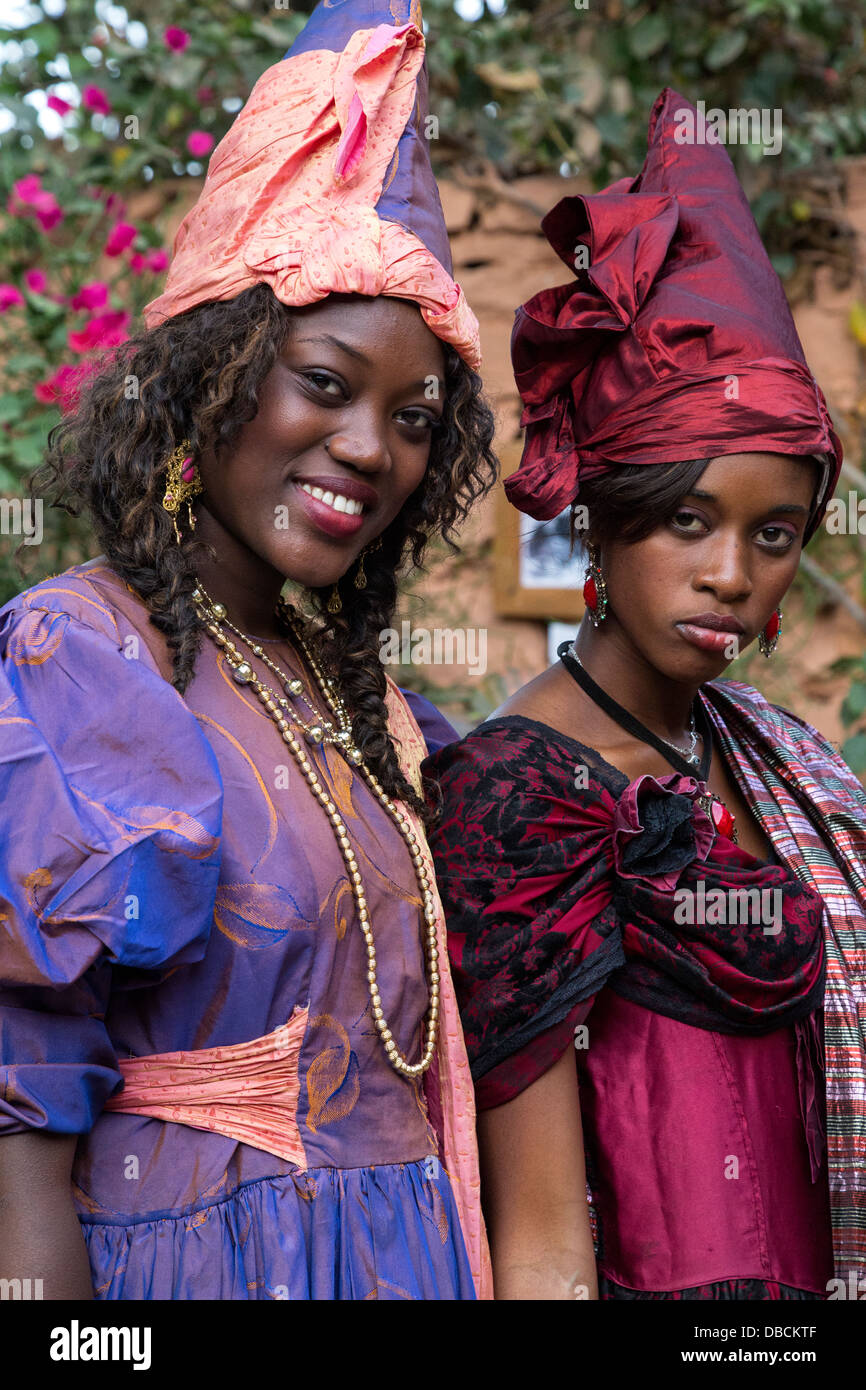 Goree Residents Dressed as Signares, Senegalese wives of 18th-19th ...