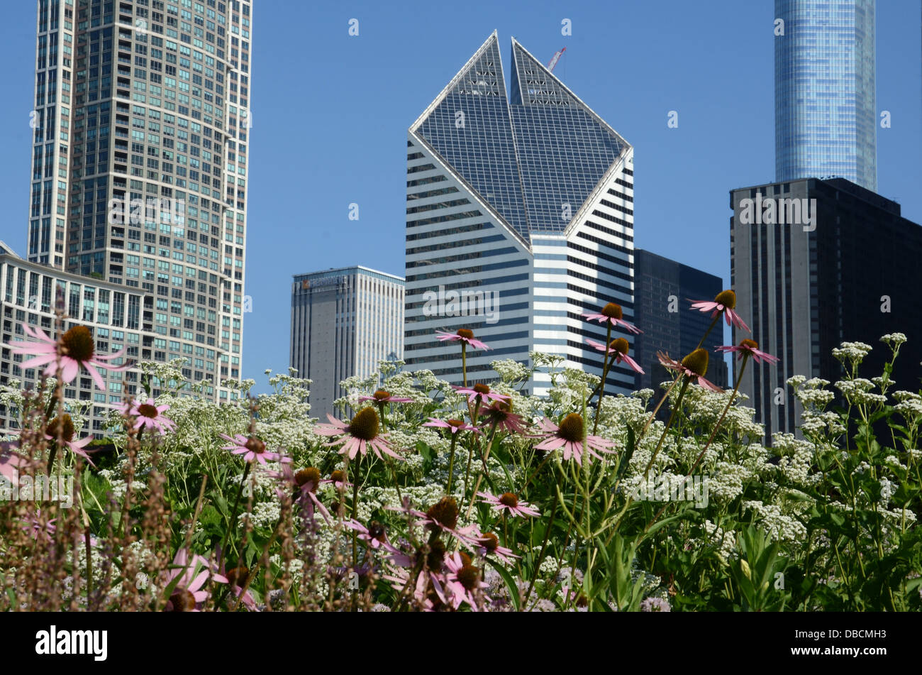 Crain communication building hi-res stock photography and images - Alamy