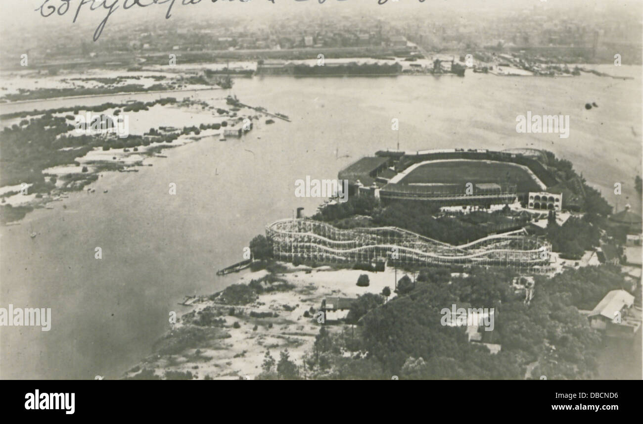 An aerial photograph of Toronto, capturing the city’s layout and major ...