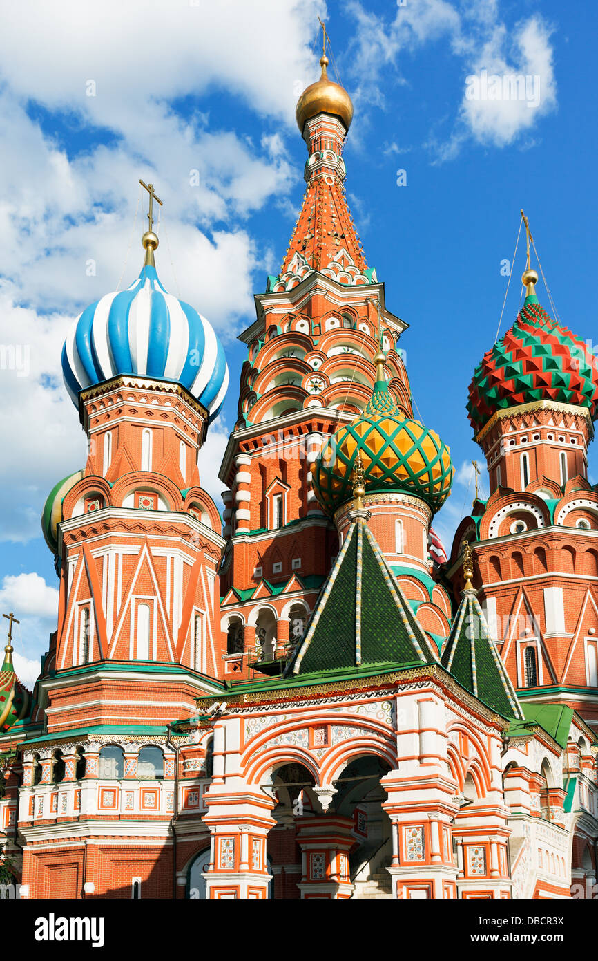 vivid colors towers of Saint Basil cathedral in Moscow Stock Photo - Alamy