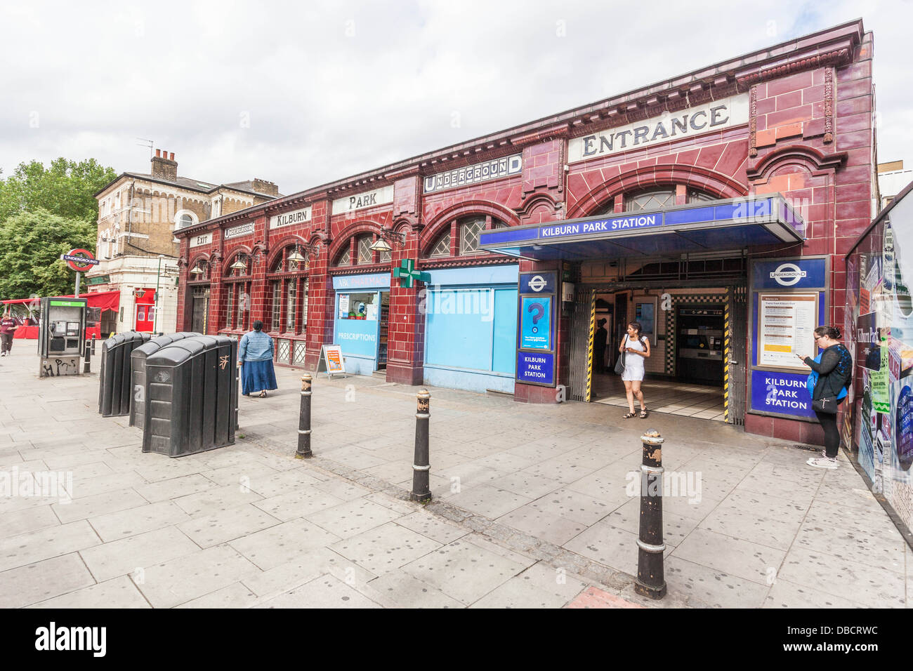 Kilburn Park Underground Station, London, England, UK Stock Photo ...