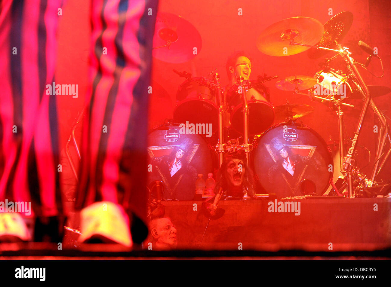 Rock singer alice cooper hi-res stock photography and images - Alamy