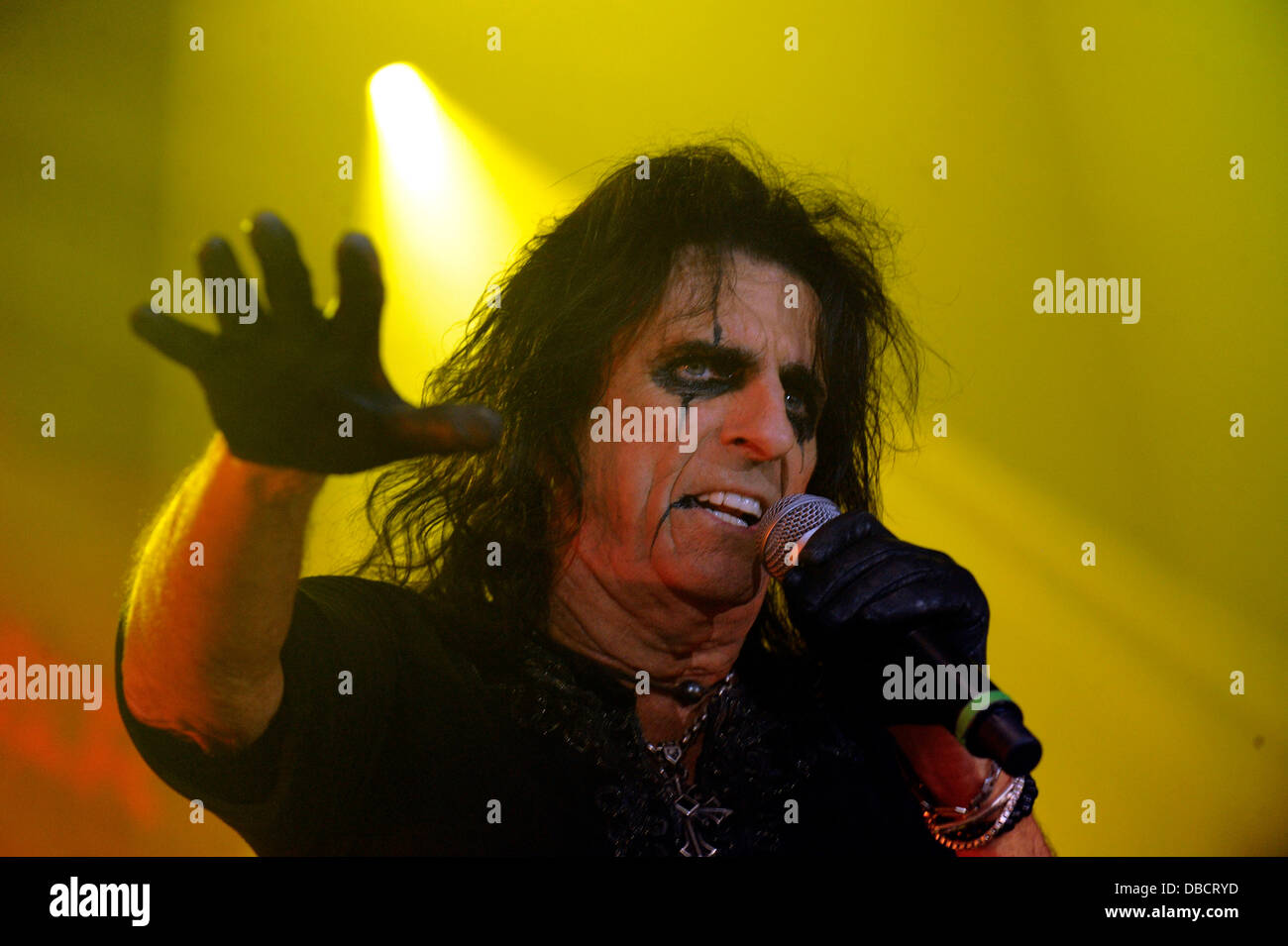 Rock singer alice cooper hi-res stock photography and images - Alamy