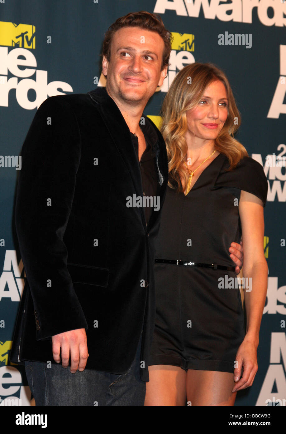 Jason Segel and Cameron Diaz 2011 MTV Movie Awards at the Gibson ...