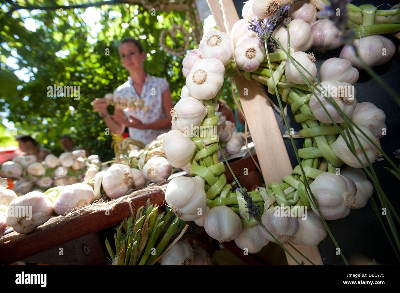 Garlic festival hi-res stock photography and images - Alamy