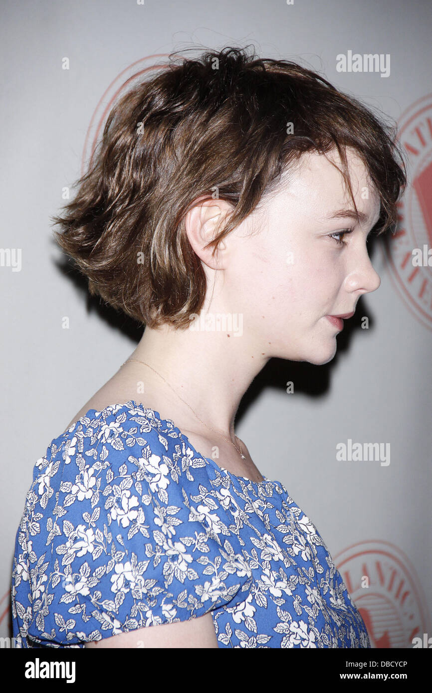 Carey Mulligan wearing Prada Opening night of the Atlantic Theater ...