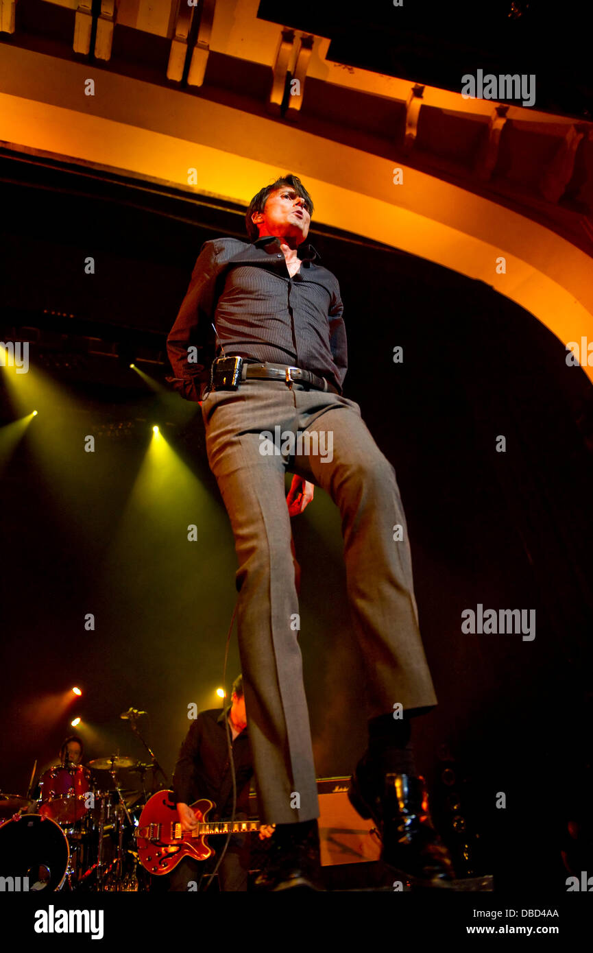 Suede perform live at Brixton Academy London, England - 20.05.11 Stock ...