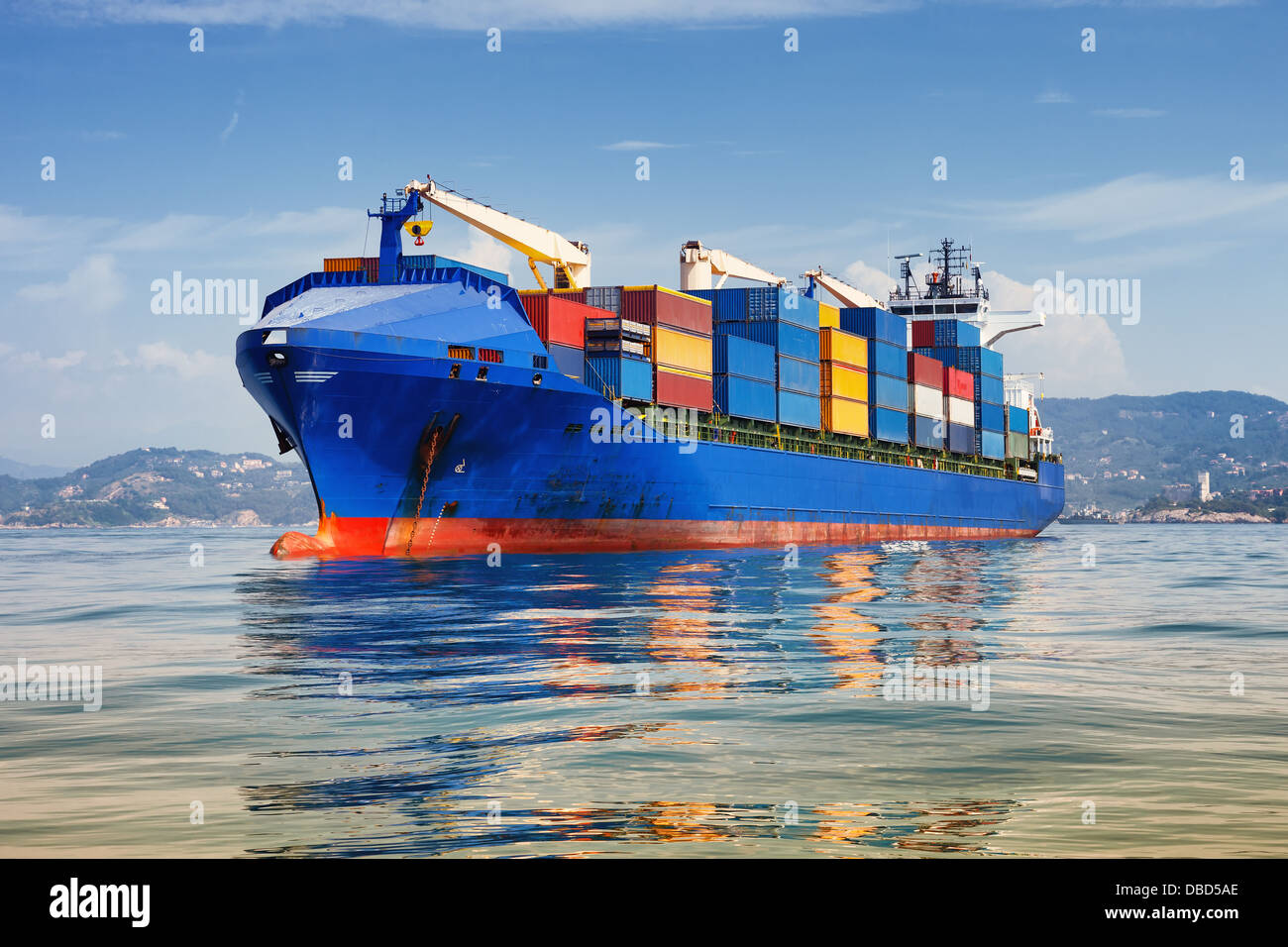 Cargo ship full of containers Stock Photo - Alamy