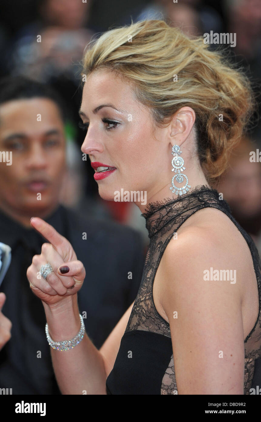 Cat deeley british academy hi-res stock photography and images - Alamy