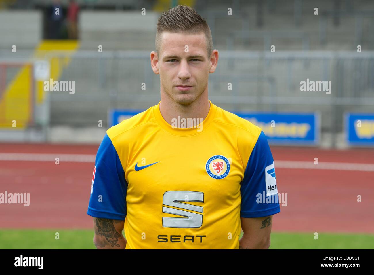 Timo Perthel of German Bundesliga club Eintracht Braunschweig during ...