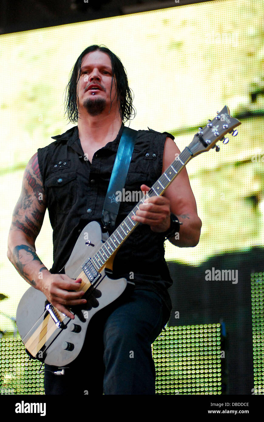 Disturbed rock on range 2011 hi-res stock photography and images - Alamy