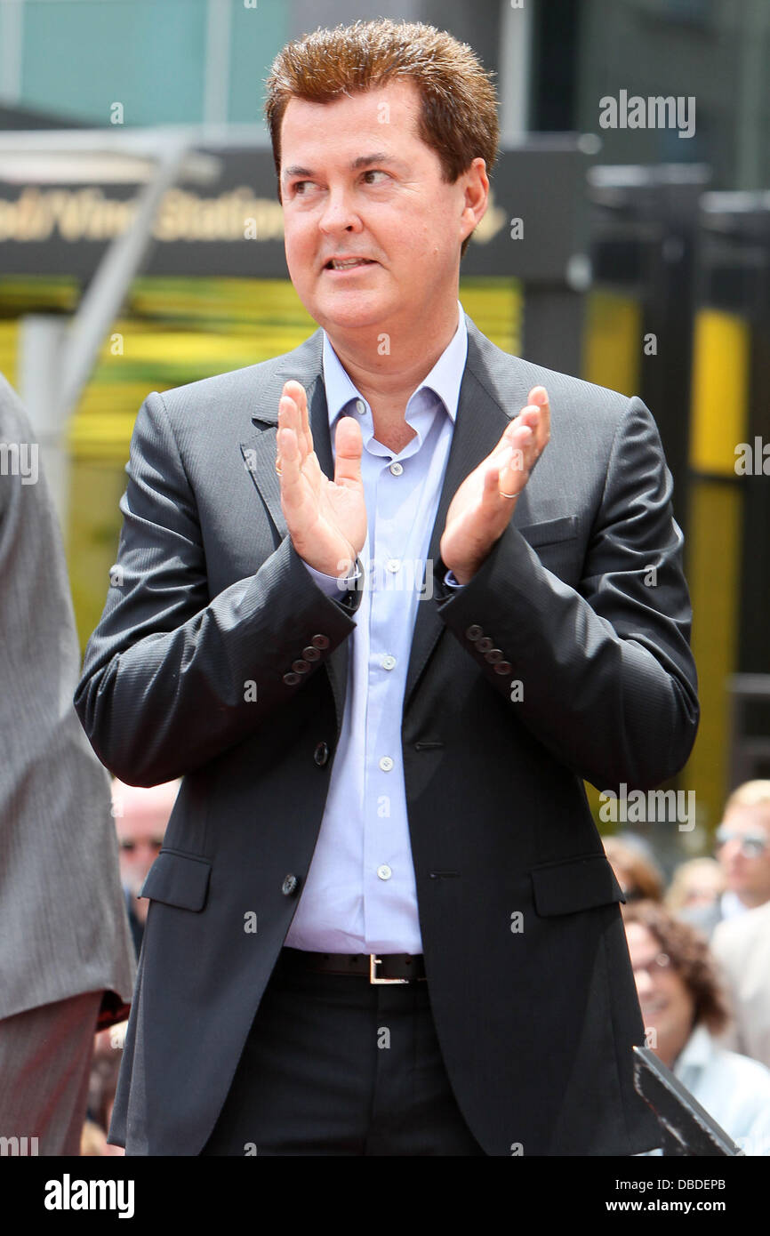 Simon Fuller Simon Fuller receives a star on the Hollywood Walk of Fame ...