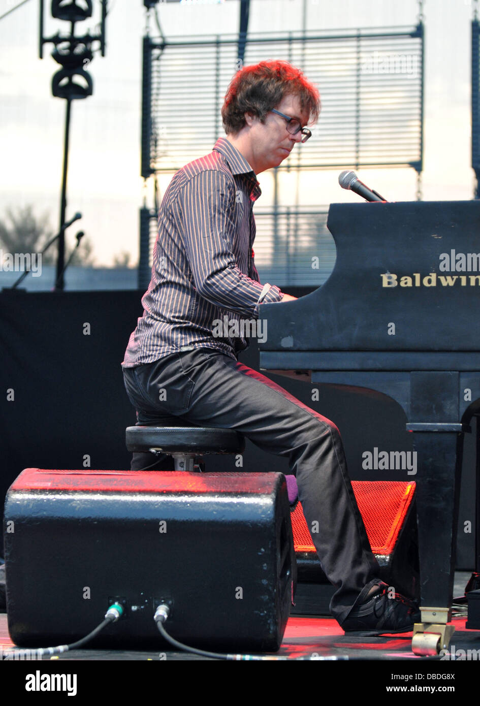 Raleigh, North Carolina, USA. 27th July, 2013. Singer and pianist BEN ...