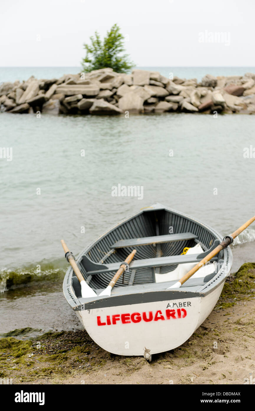 Life guard boat hi-res stock photography and images - Alamy
