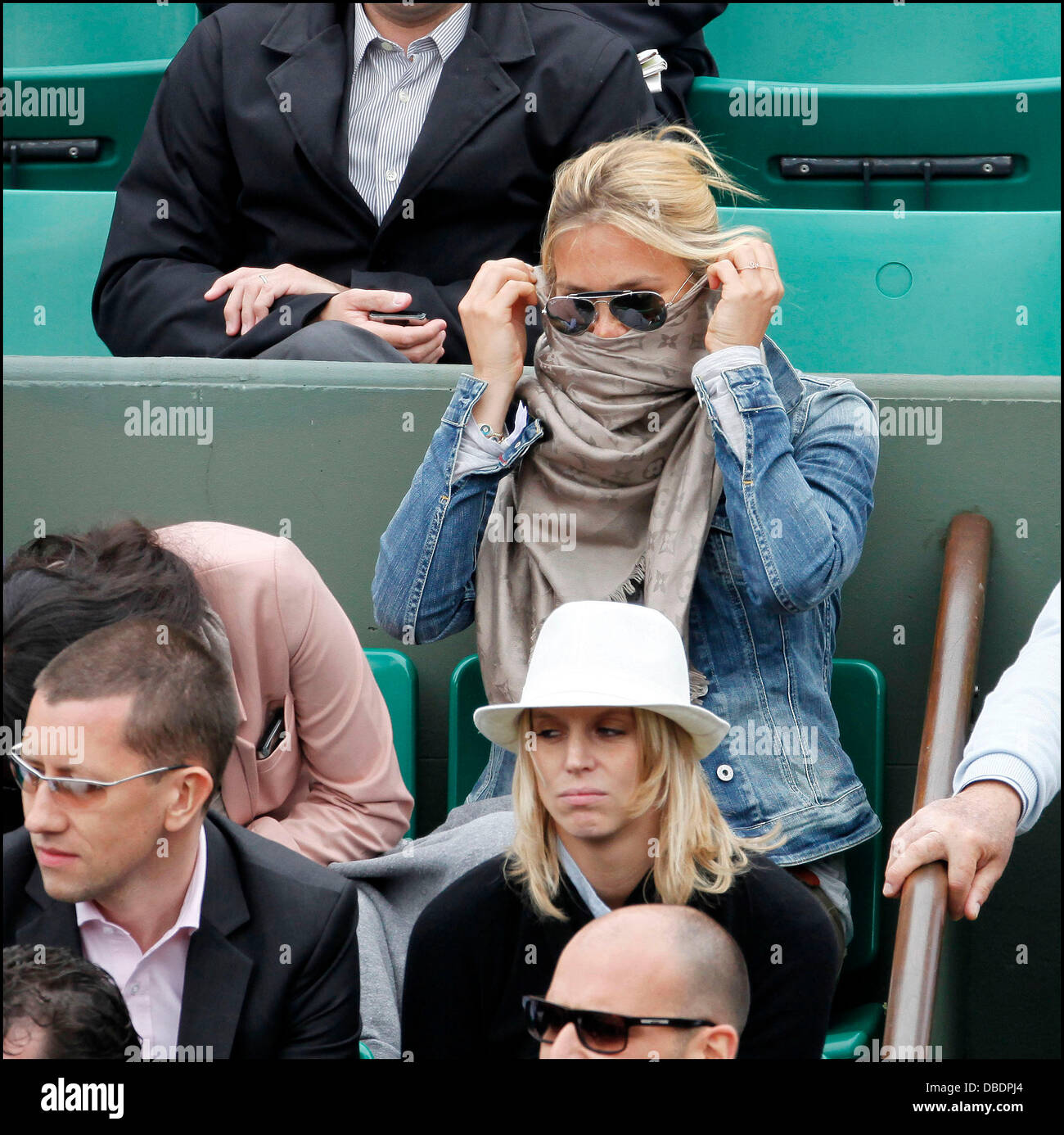 Bar Refaeli at the 2011 Roland Garros French Open Paris, France - 27.05 ...