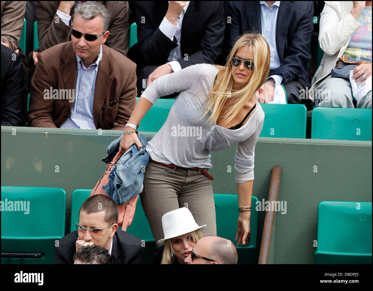 Bar Refaeli at the 2011 Roland Garros French Open Paris, France - 27.05 ...