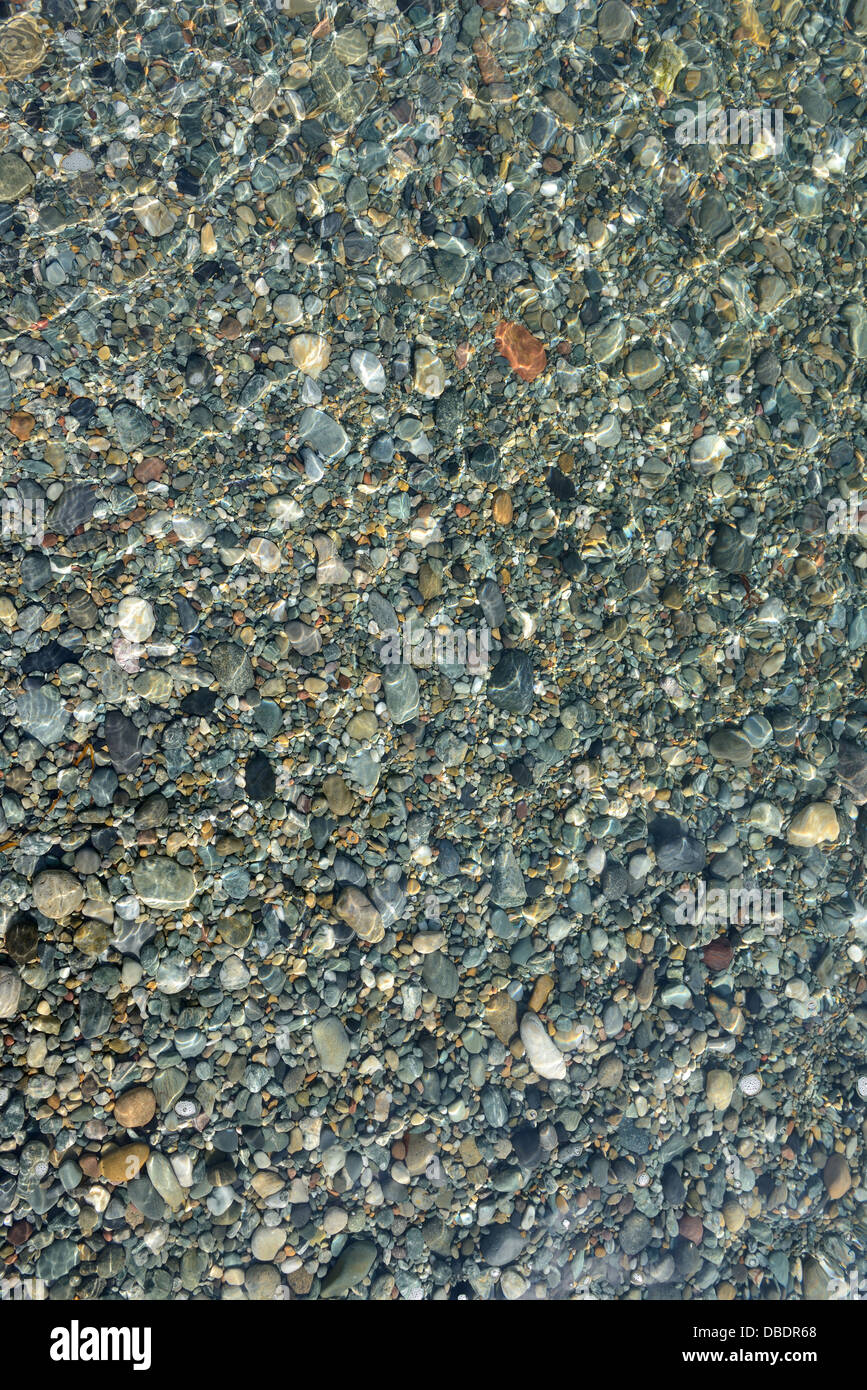 Pebble water ripples hi-res stock photography and images - Alamy