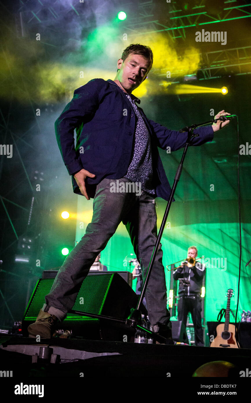 Graham blur band hi-res stock photography and images - Alamy