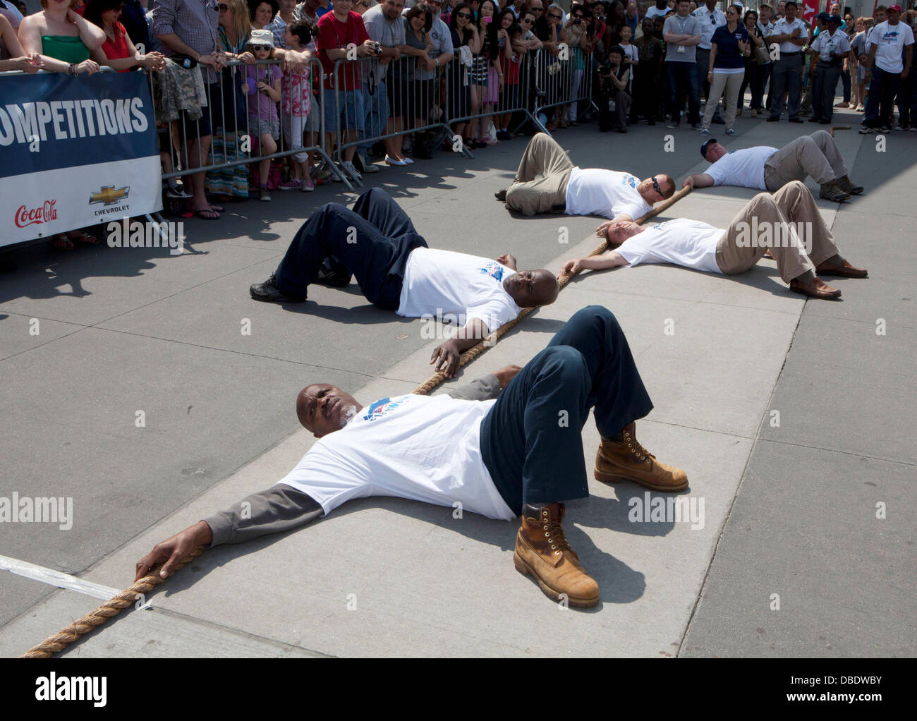 USS Intrepid crew Visiting members of the armed forces square off in ...