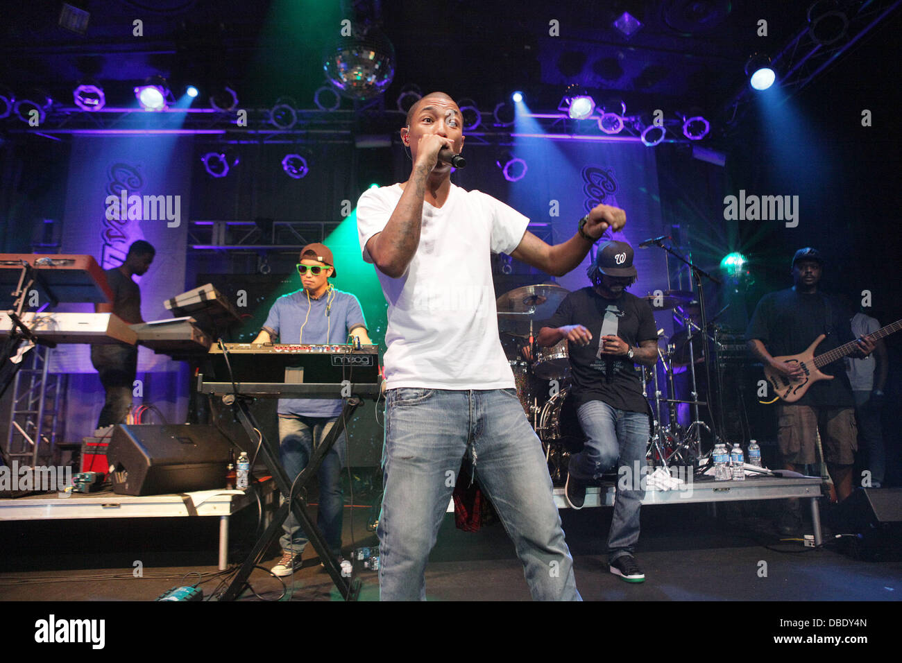 Shae Haley, Chad Hugo, Pharrell Williams of N.E.R.D. 'Coors Light ...