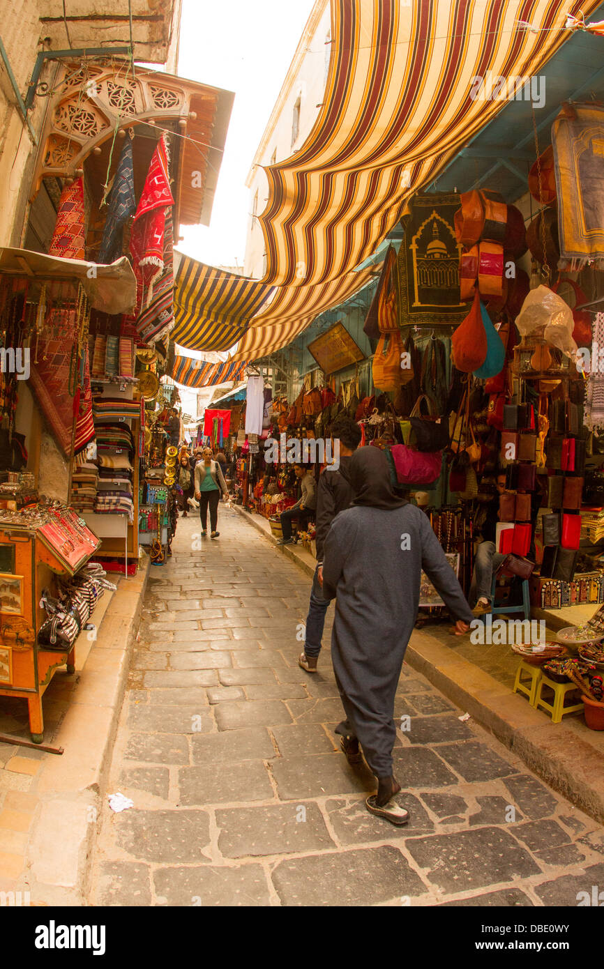 Shopping street tunis hi-res stock photography and images - Alamy