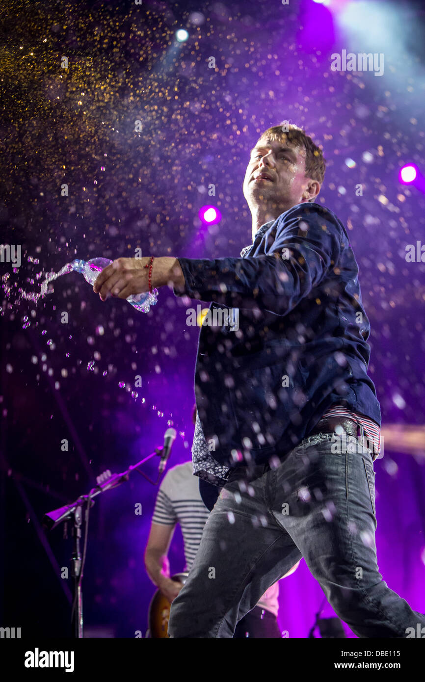 Blur band hi-res stock photography and images - Alamy